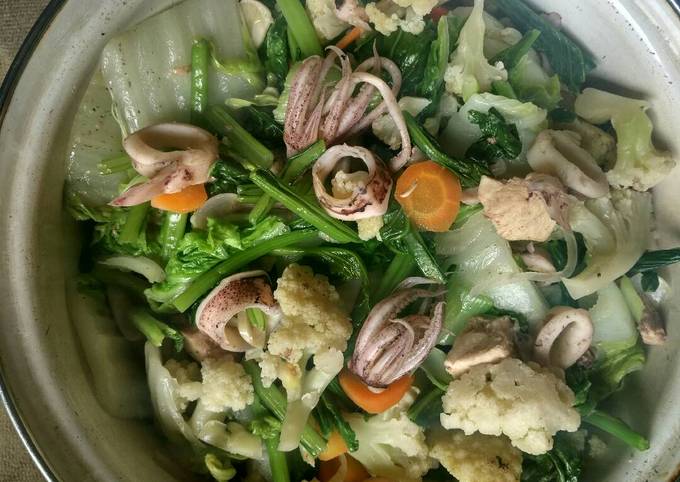 Resep Paklay cumi fillet ayam sayur mayur oleh feransiska - Cookpad