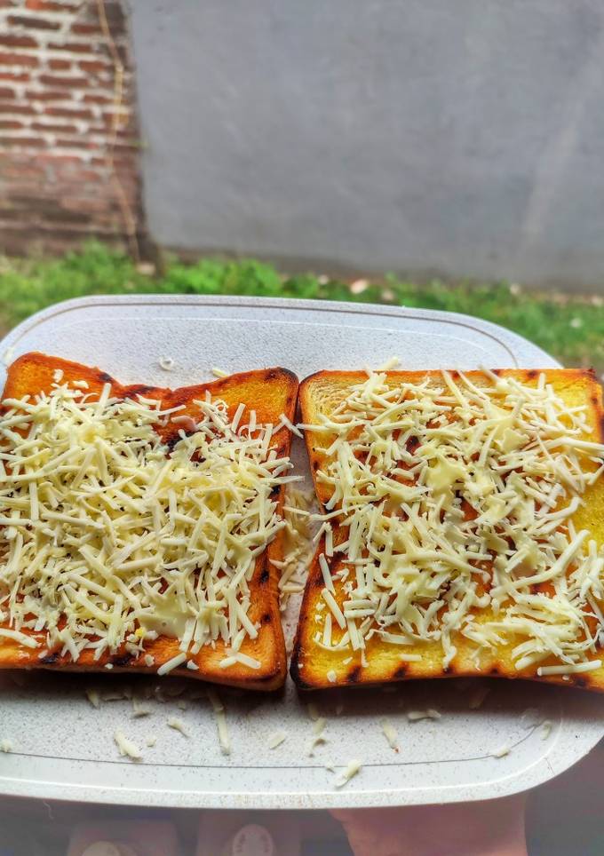 Resep Roti bakar keju susu oleh Ra - Cookpad