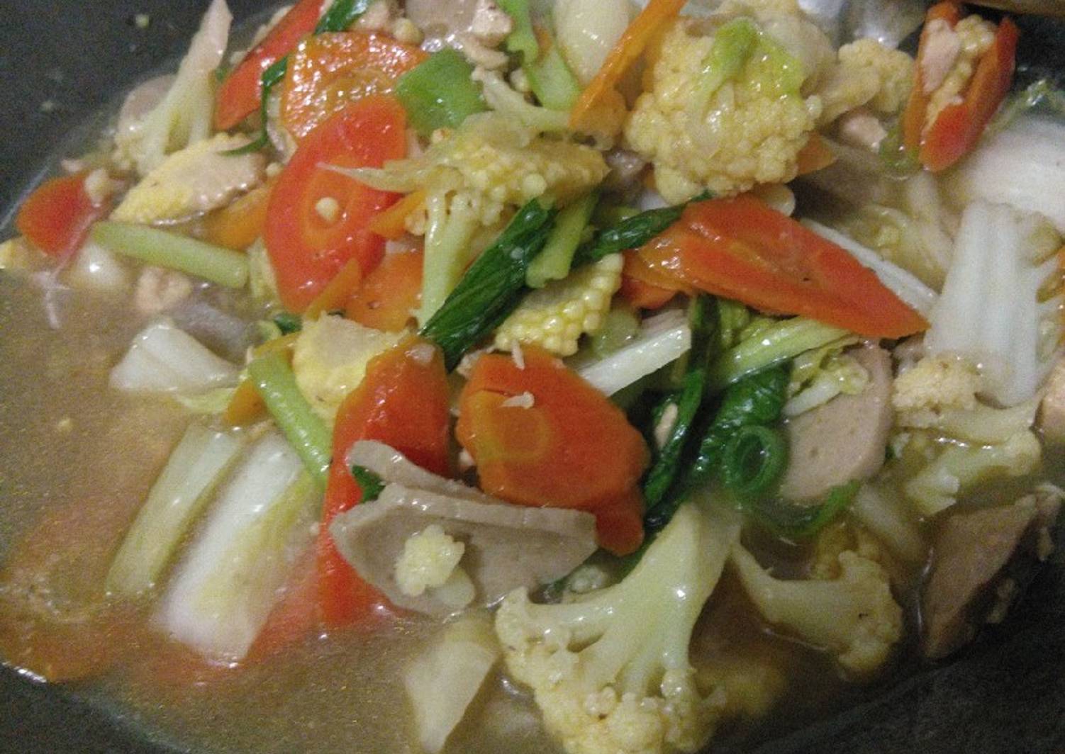 Resep Capcay simple oleh Tuti hantiyah - Cookpad