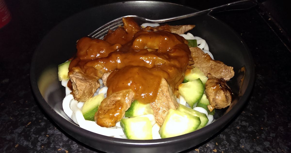 Sophie's Udon Noodles And Satay Steak Recipe By Justanothersoph