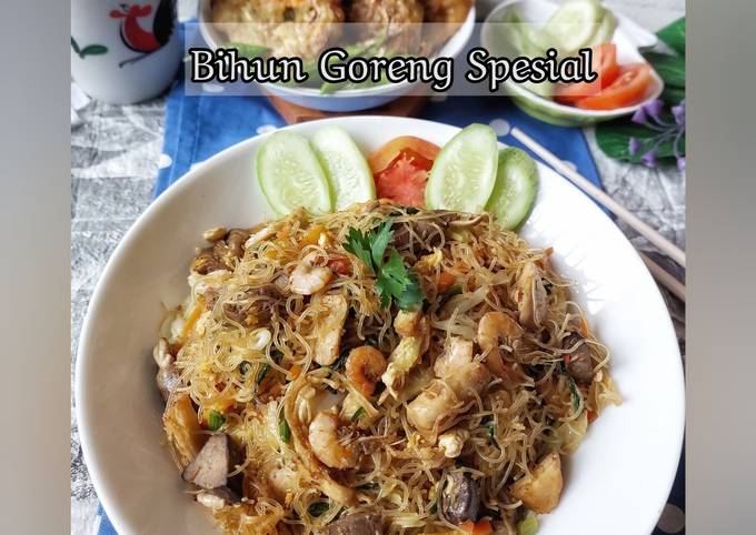 Resep Bihun Goreng Spesial oleh Julie Kustianingsih - Cookpad