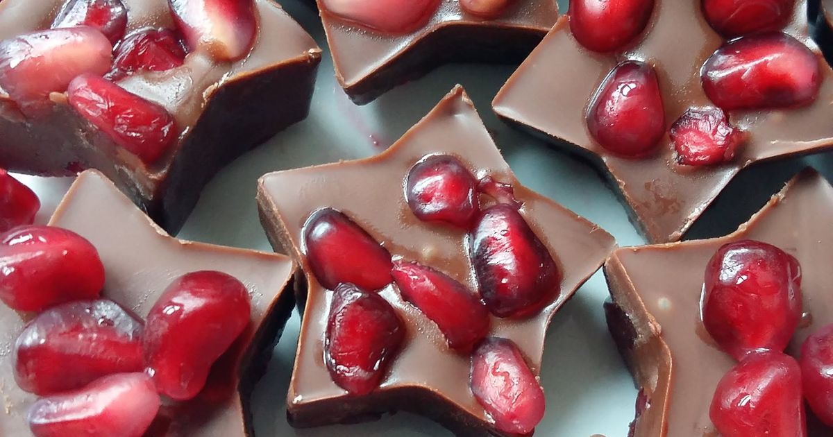 Vickys Pomegranate Choc Treats, Gf Df Ef Sf Nf Recipe by Vicky@Jacks ...