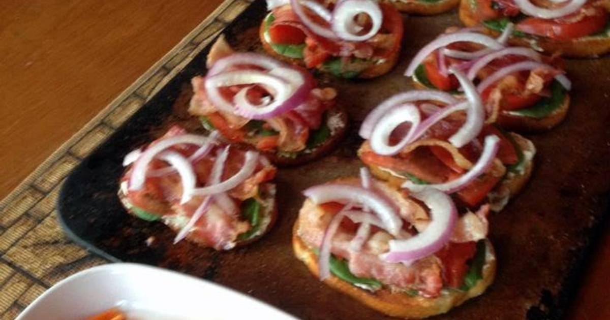 Christi's Saturday night snack Recipe by Christi - Cookpad