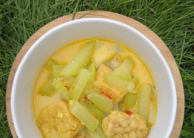 Resep Lontong Lodeh oleh Devalesha Kitchen - Cookpad