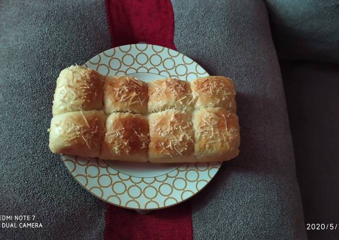 Resep Roti Sobek Susu Keju oleh Mama Reni - Cookpad