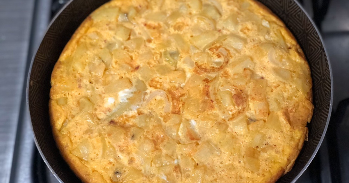 Tortilla Española O Torta De Papas 🥔 Receta de Andrea Gonzalez- Cookpad