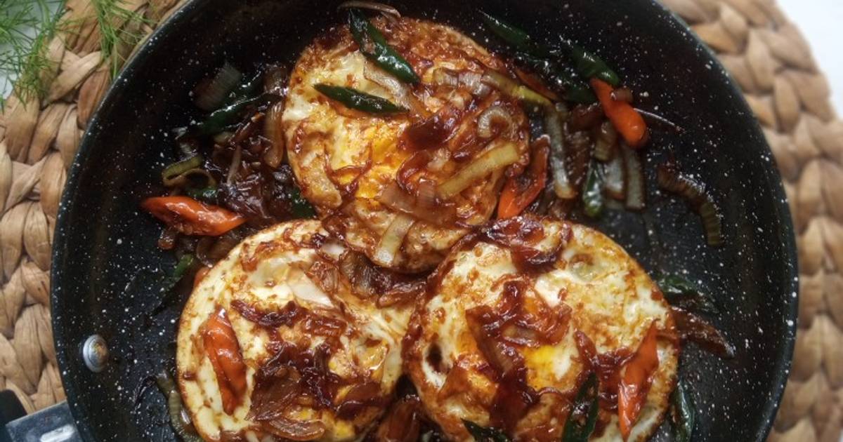 Resep Telur Ceplok Goreng Mentega oleh Meieka - Cookpad