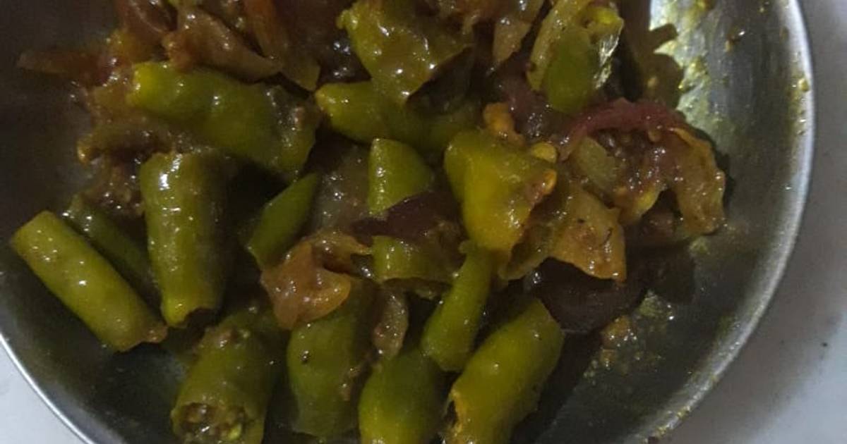 Green chilli and onion instant pickle Recipe by Raima raima - Cookpad