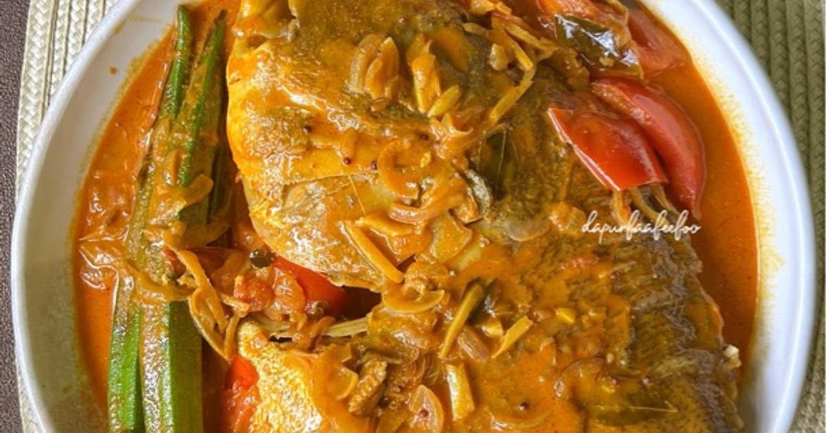 Resipi Kari Kepala Ikan Kaci oleh Kakak Faa - Cookpad