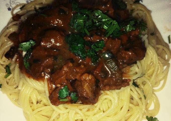 Beef stew with Spaghetti Recipe by The Perfect Plate - Cookpad