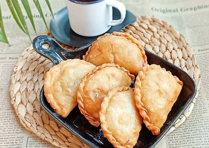 Resep Pastel isi sayur oleh Ibu Tina - Cookpad