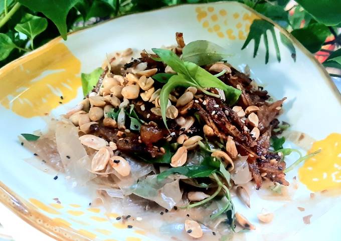 Cách Làm Món Bánh tráng trộn cá cơm rim của Annie Vo - Cookpad