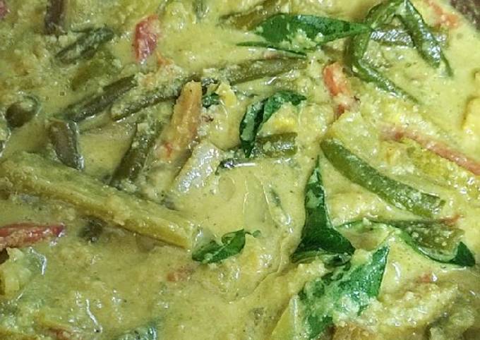 Aviyal (kerala style) Recipe by Gopika - Cookpad