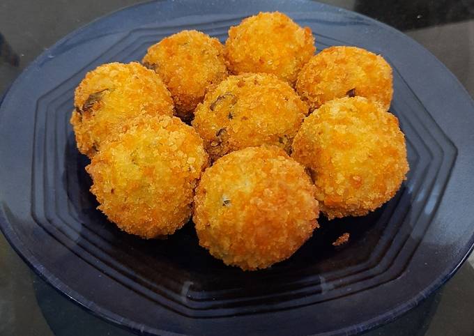 Resep Bola bola Kentang Keju oleh Boniandrn - Cookpad