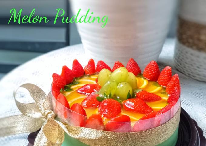 Resep Melon Pudding 🍈 oleh Tiara Mom's 3 R - Cookpad