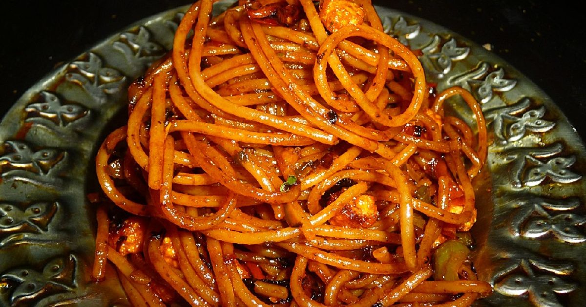 Spaghetti Red Sauce Pasta | Traditional Italian Cuisine | Restaurant ...