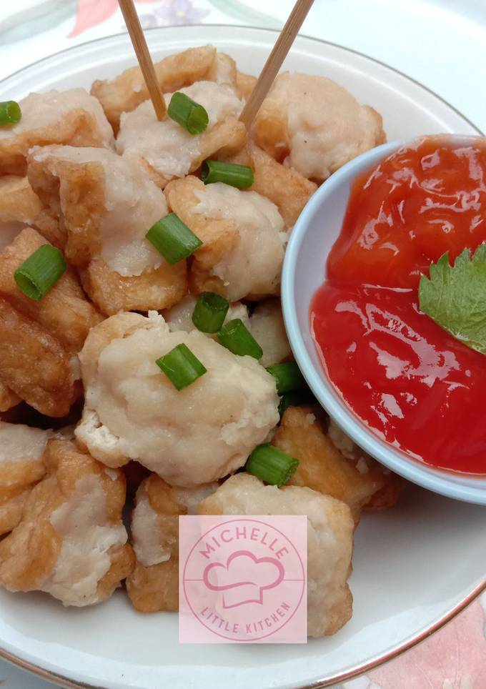 Resep Mini Tahu Putih Goreng Isi Bakso Ayam oleh Michelle Little ...