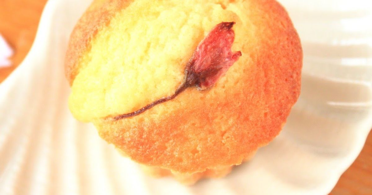 Easy Cherry Blossom Madeleines Recipe by cookpad.japan