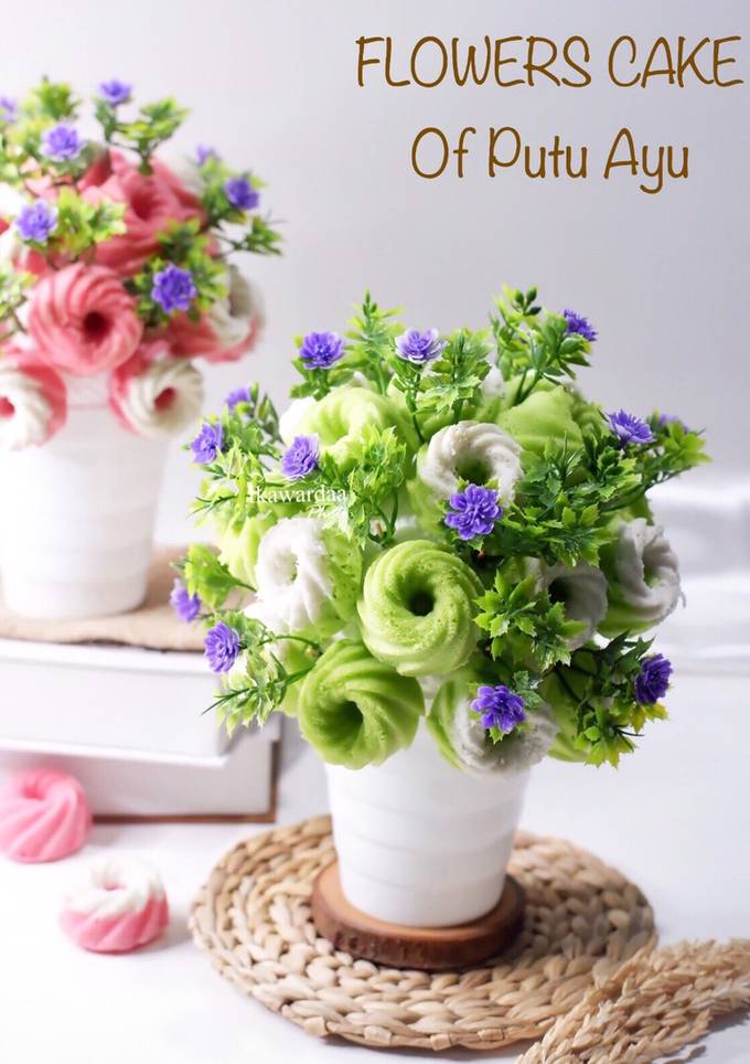 Resep Flowers Cake of Putu Ayu oleh Ika Wardani - Cookpad