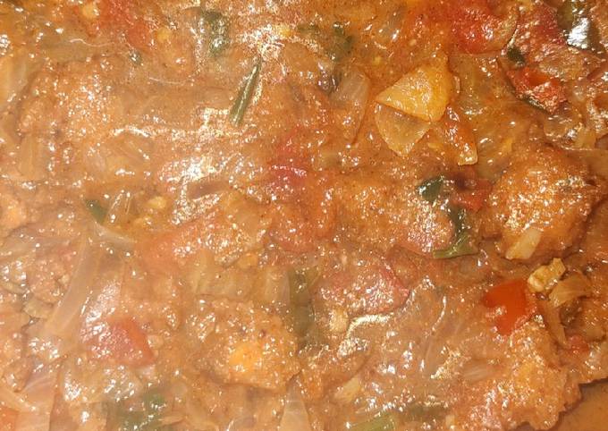 Vada curry Recipe by saradha ramesh - Cookpad