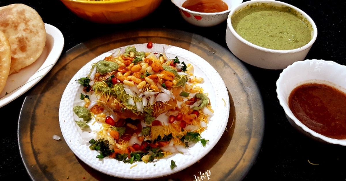 Hiral Pandya Shukla દ્વારા રેસીપી સ્ટફડ ભેળ કચોરી (Stuffed Bhel Kachori ...