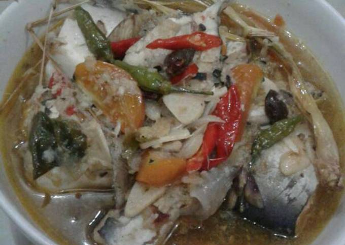 Resep Pindang Hiu asam manis oleh mama birrun - Cookpad