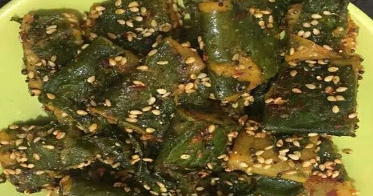 Arbi Patta Roll Recipe by Nitya Goutam Vishwakarma - Cookpad