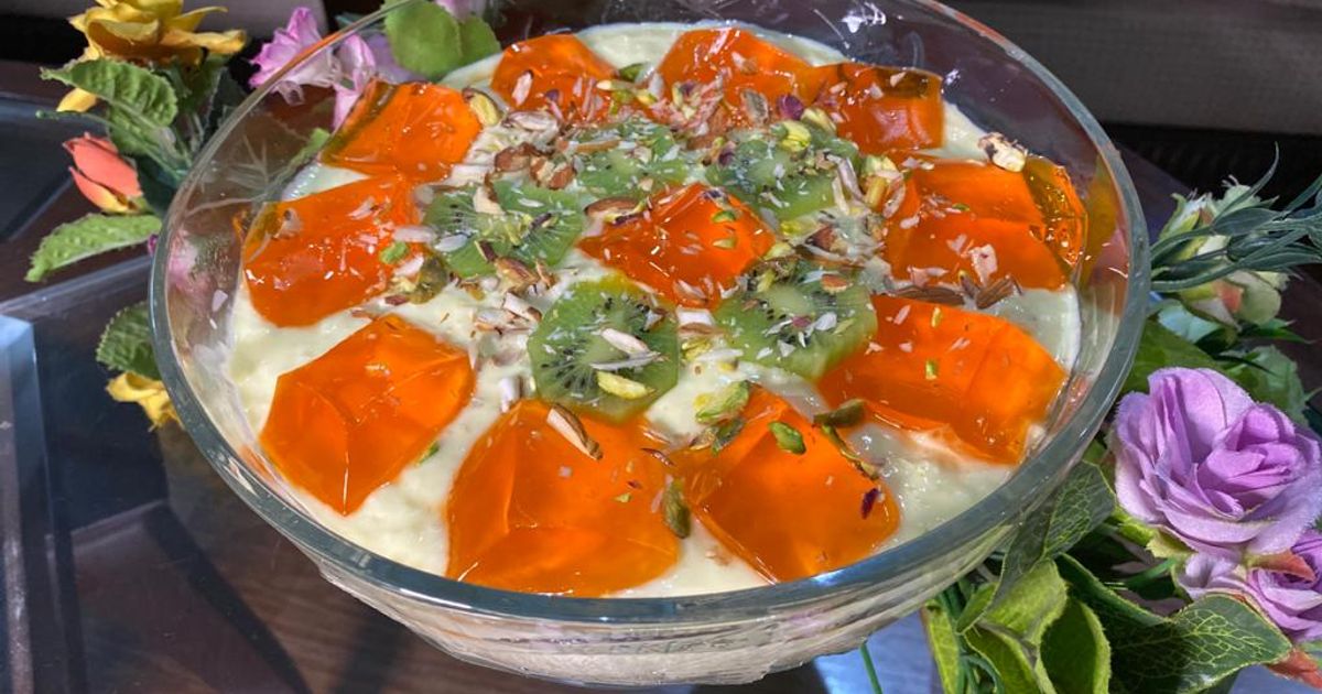 Quick Fruit Trifle With Jelly Recipe by Humaira Saleem - Cookpad