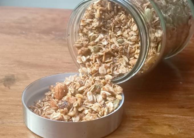 Resep Granola homemade oleh Tities Hardy - Cookpad