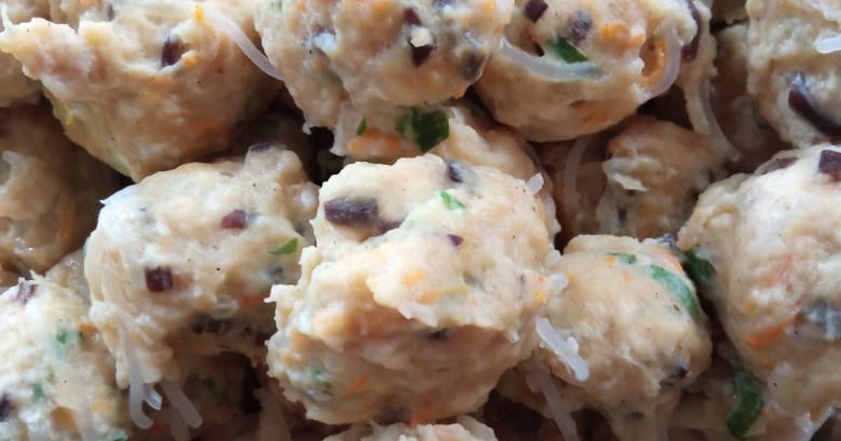 Resep Bakso Rambutan oleh Mamake Tole 🍉🍈 - Cookpad