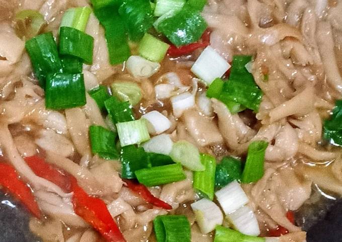 Resep Tumis jamur tiram saus tiram oleh Sinta - Cookpad