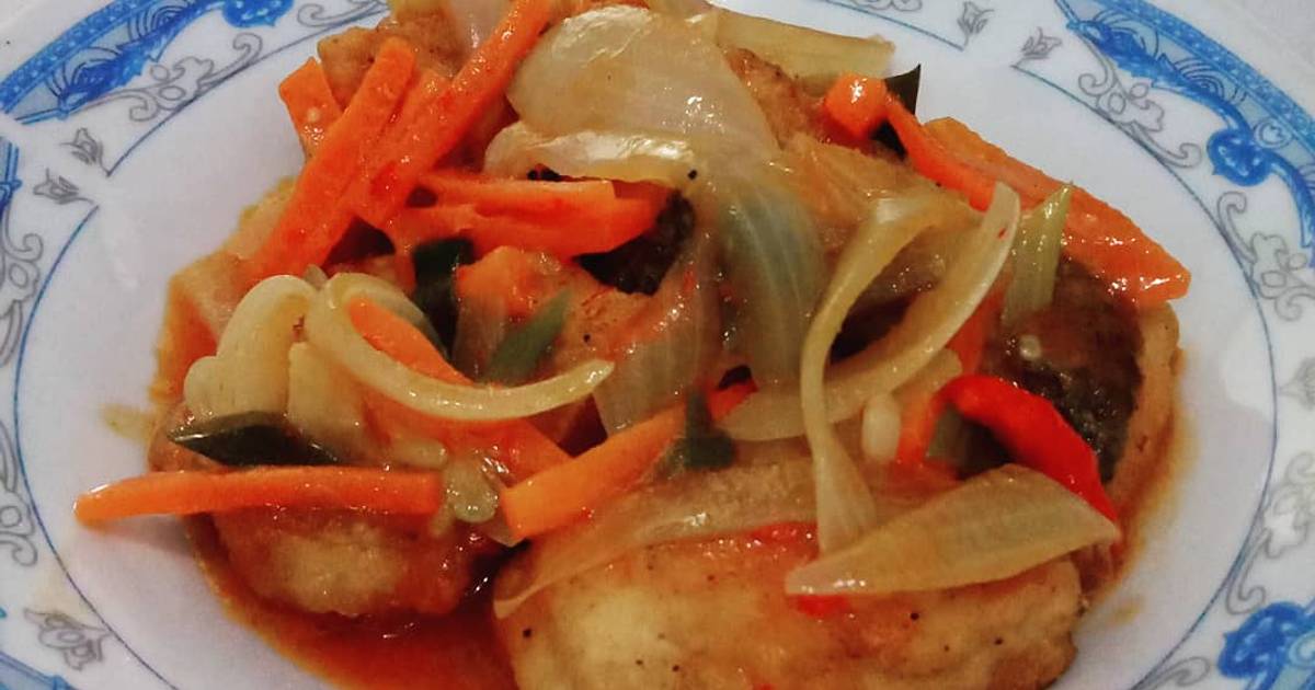 Resep Gurame saos asam manis oleh baru biru321 - Cookpad