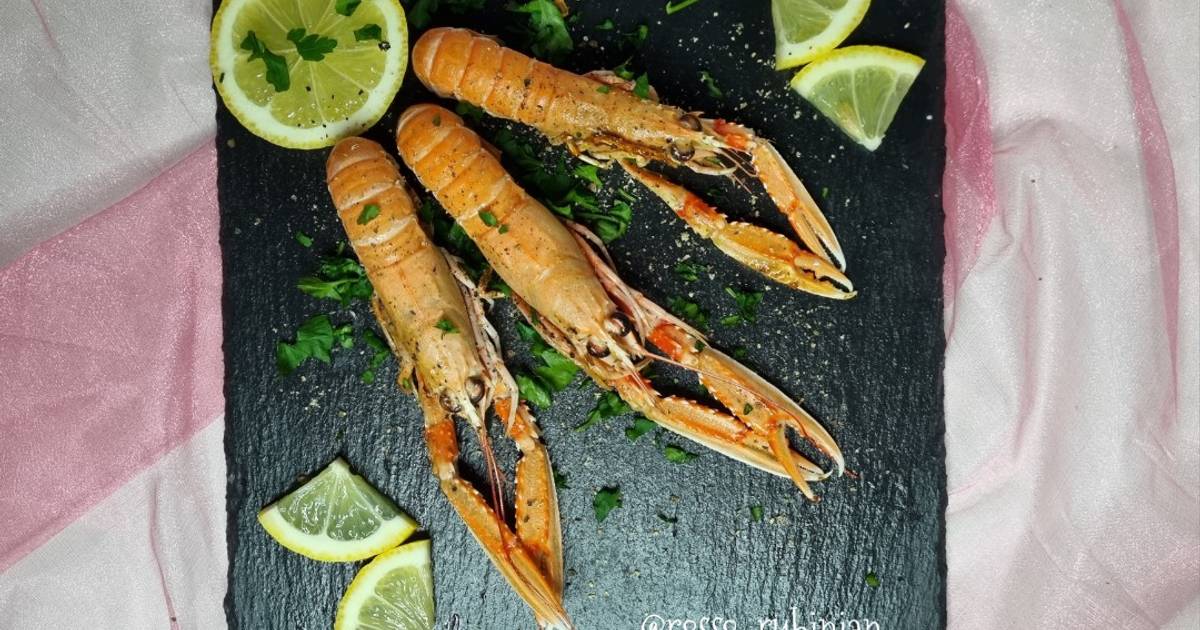Ricetta Scampi in padella di rosso rubinian - Cookpad