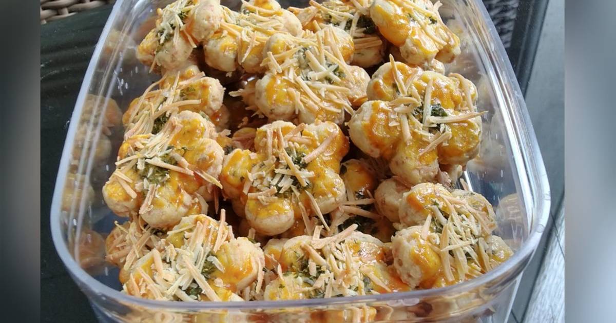 Resep Garlic cheese cookies oleh Sasha Kitchen - Cookpad