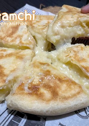 Resep Gamchi Aka Korean Potatoes Cheese Bread oleh Teh Yanithea - Cookpad