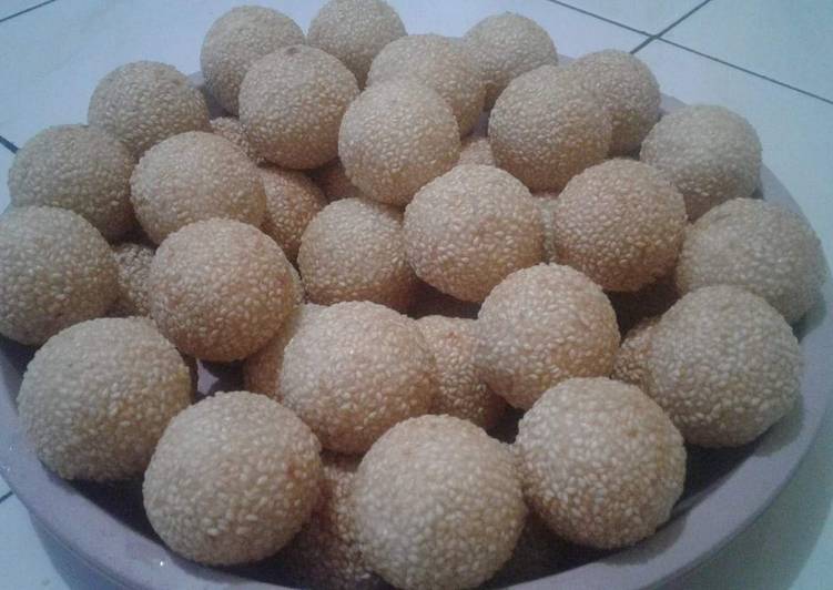 Bagaimana Membuat Onde onde Isi Kacang Hijau Yang Menggugah Selera Bagaimana Membuat Onde onde Isi Kacang Hijau Yang Menggugah Selera