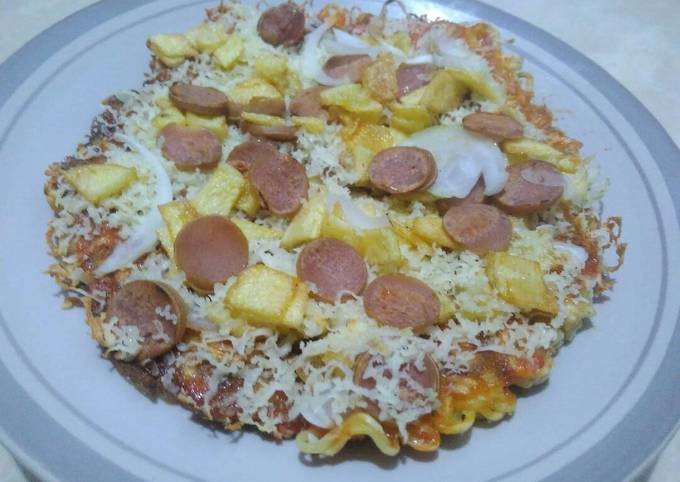 Resep Pizza mie simple oleh Mey Cha-cha - Cookpad