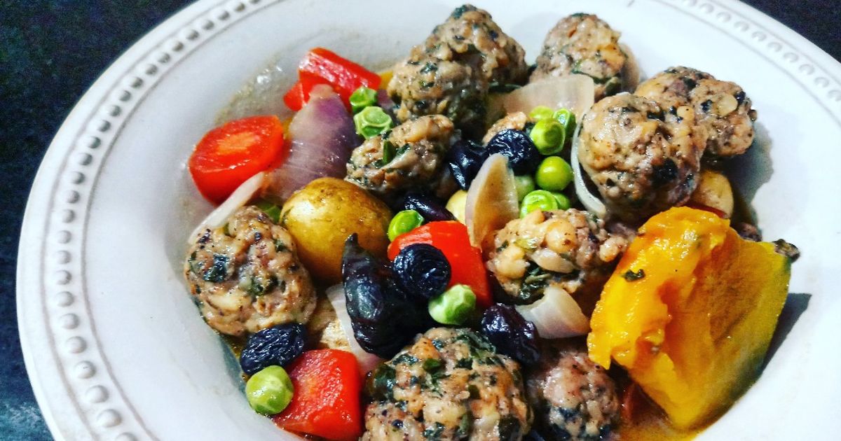 Azeri Chicken Stew (Azerbaijan) Recipe By Hobbycooksaby