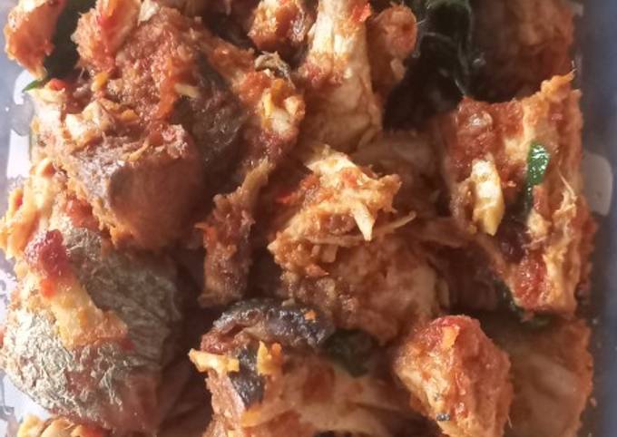 Resep Ikan saos oleh Novida Lassa - Cookpad