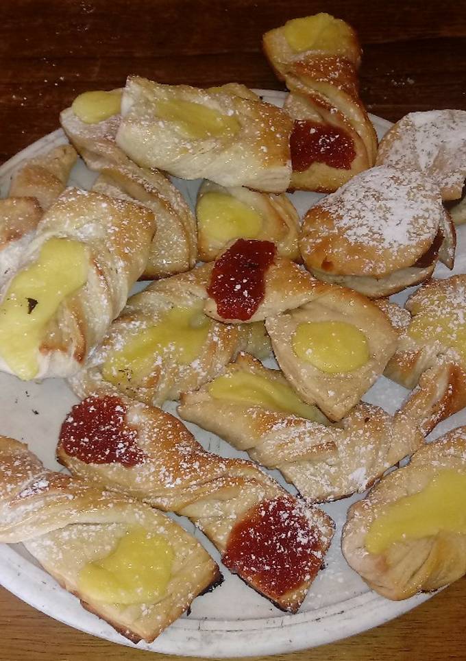 Facturas súper fáciles!!!!!!!!! Receta de Andrea Muñoz- Cookpad