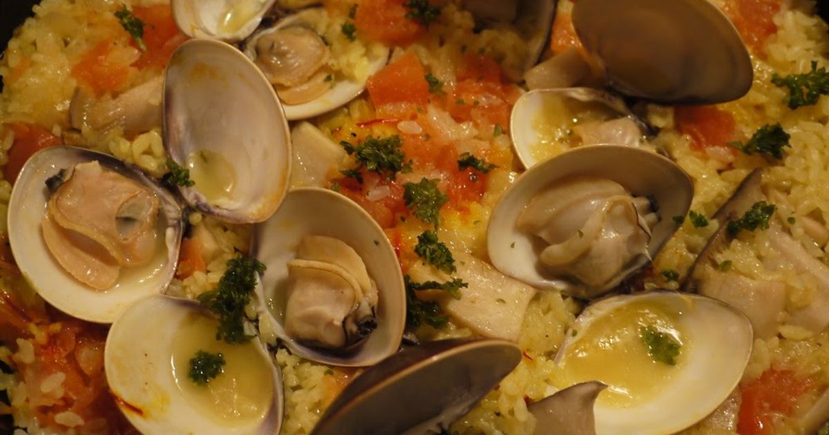 Surf Clam Paella In A Frying Pan! Recipe By Cookpad.Japan