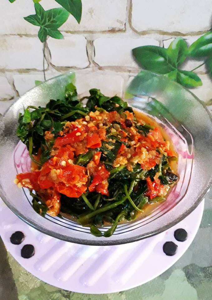 Resep Plecing kangkung oleh Weli Kwang || Matrix Beauty Salon - Cookpad
