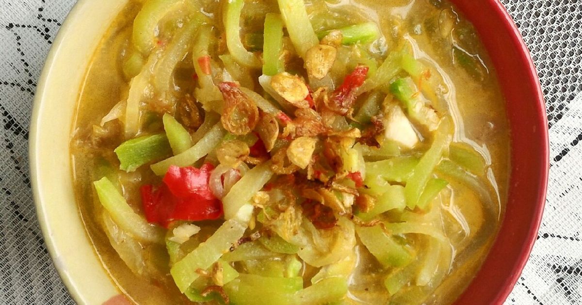 Resep Sayur Labu Siam Kuah Kuning oleh Elma Pratisila - Cookpad