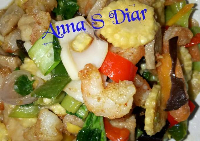 Resep Capcay Mix Bakso, Cumi-Cumi & Udang oleh Anna S Diar. - Cookpad