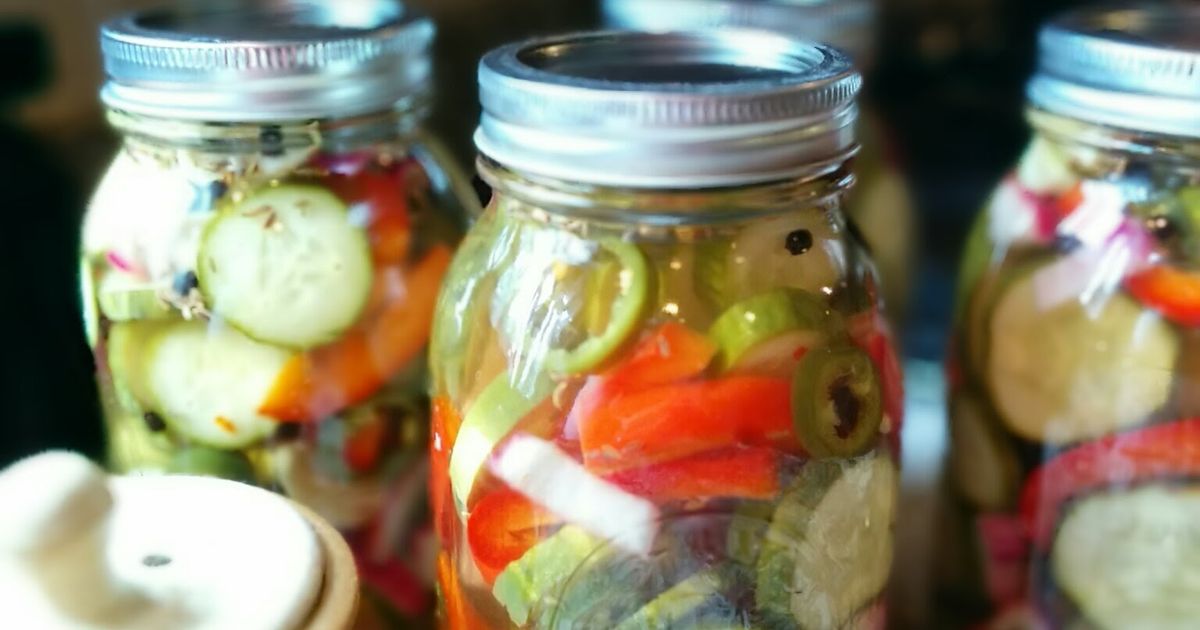 Spicy Dill Pickles With Jalapenos Recipe By Liquid Bread Man
