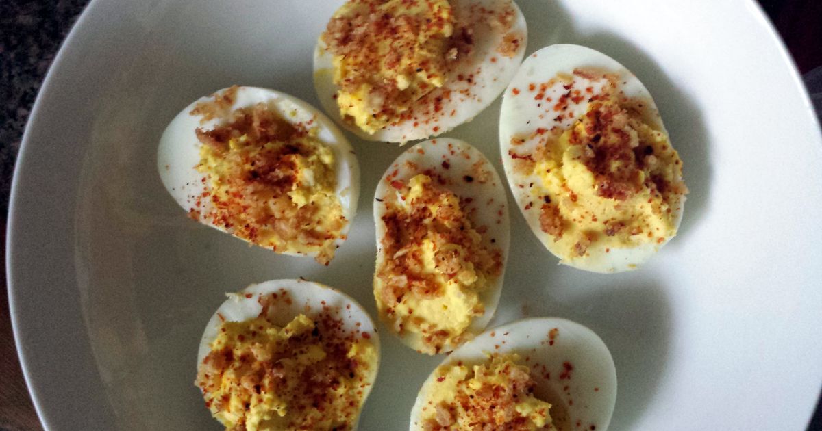 Devil Eggs Recipe by lupitam