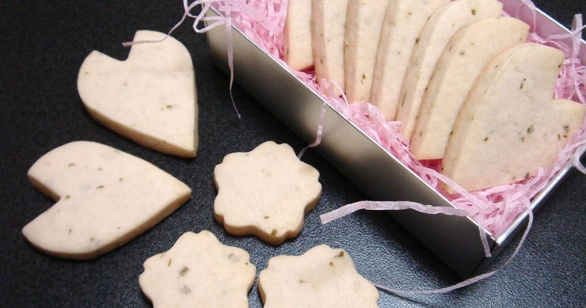 Sakura Petal Cookies Recipe by cookpad.japan - Cookpad