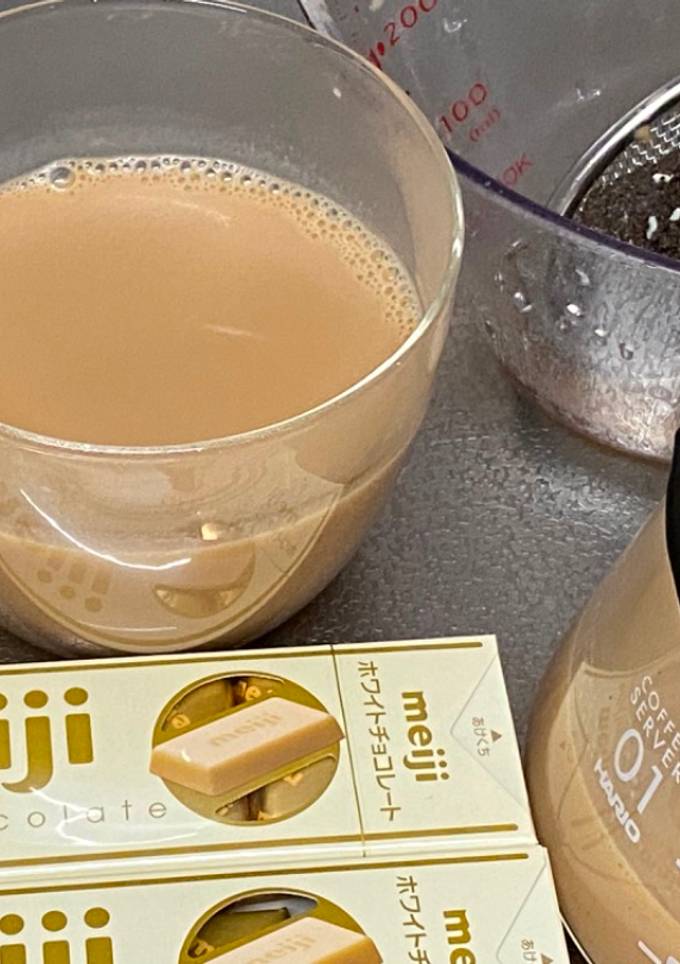 White Chocolate Milk Tea Recipe by Aunty Eiko's international cuisine ...