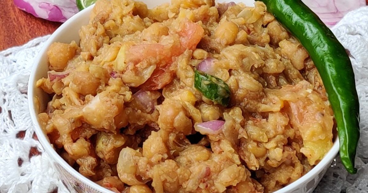 Delhi Street Style Matra Matar Chaat Recipe by The Daily Delish by ...