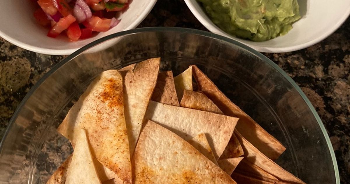 Totopos Caseros Con Guacamole Y Pico De Gallo Receta de Iratiti- Cookpad